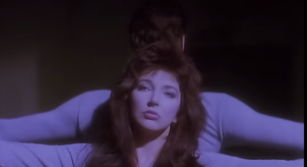 Kate Bush Running Up That Hill Stranger Things ilmiö - Halloota.com